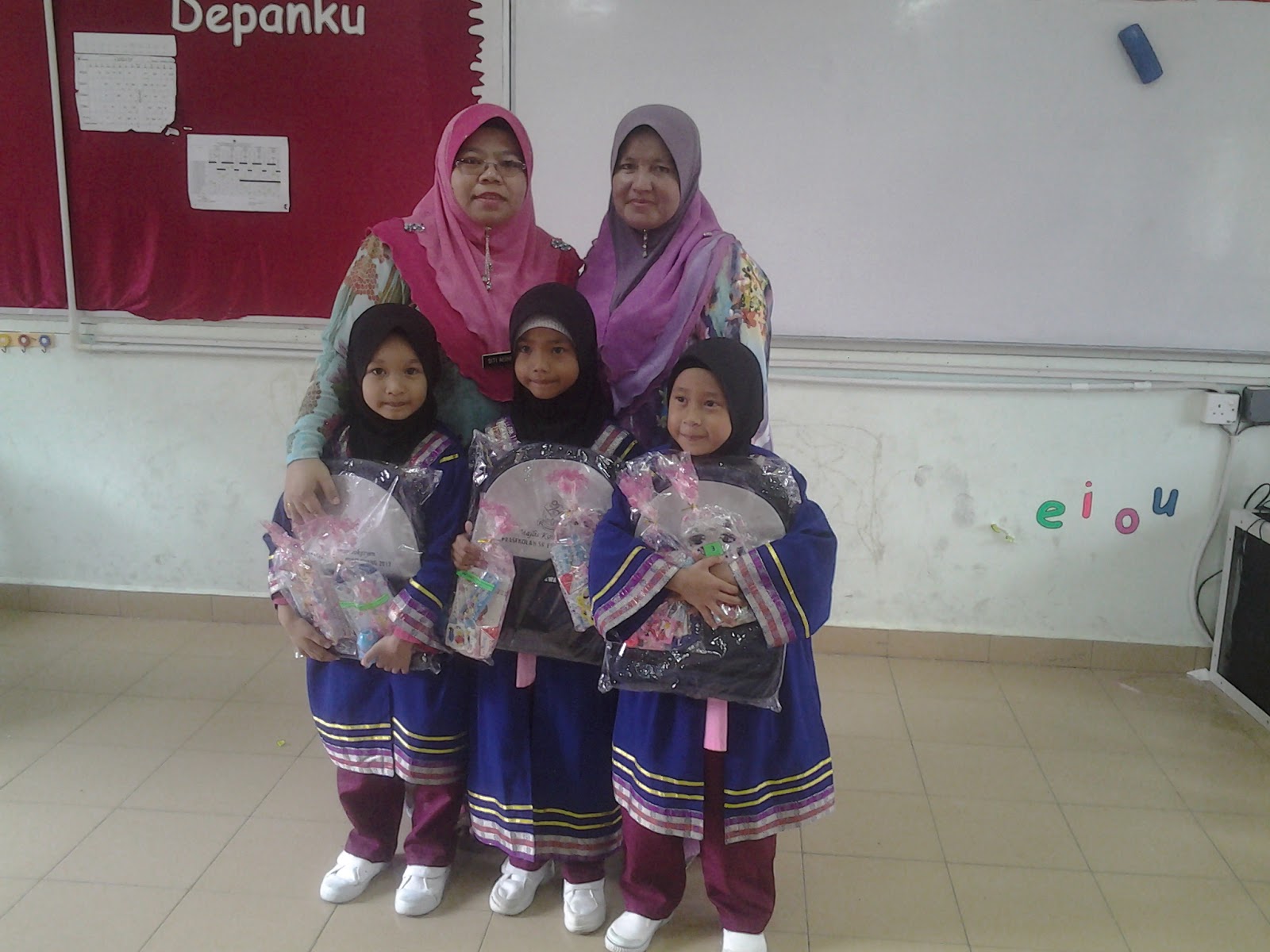 PRA SEKOLAH BESTARI SK BUKIT KUANG: Sambutan Hari Anugerah Kecemerlangan